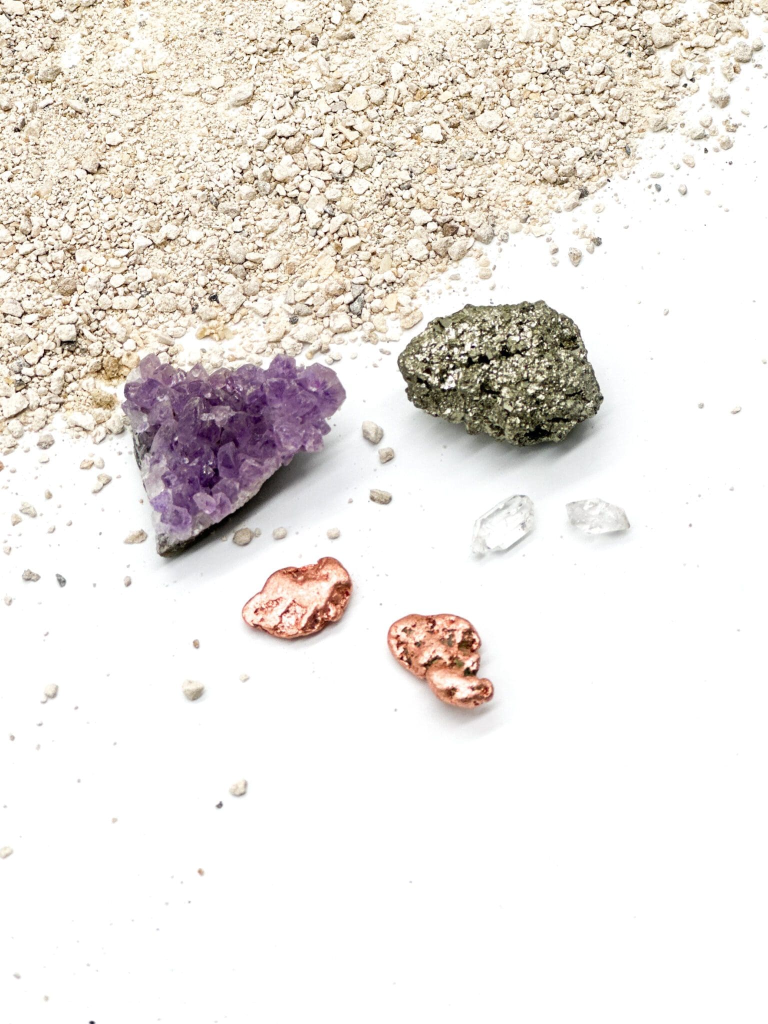 Minecraft Inspired Mining Bucket: Real-Life Treasures with Minecraft ...