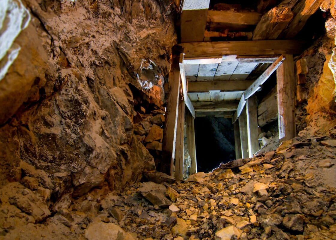 Gem Mining Idaho: Unearth Hidden Treasures in the Gem State!