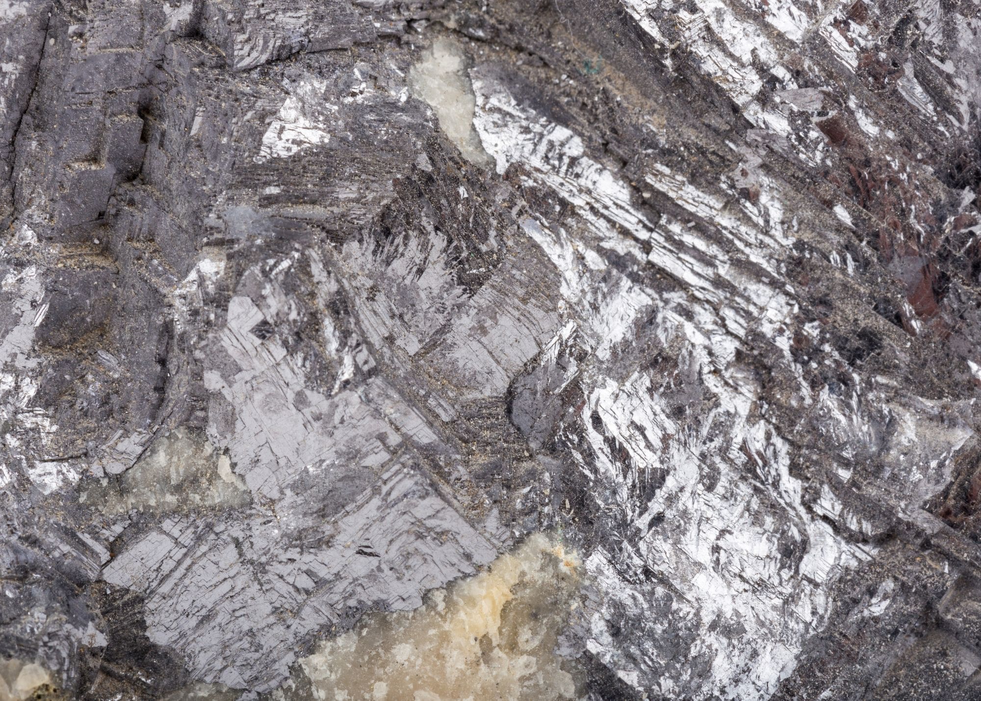 Wisconsin's Geology Revealed: Gem Mining Hotspots and Hints