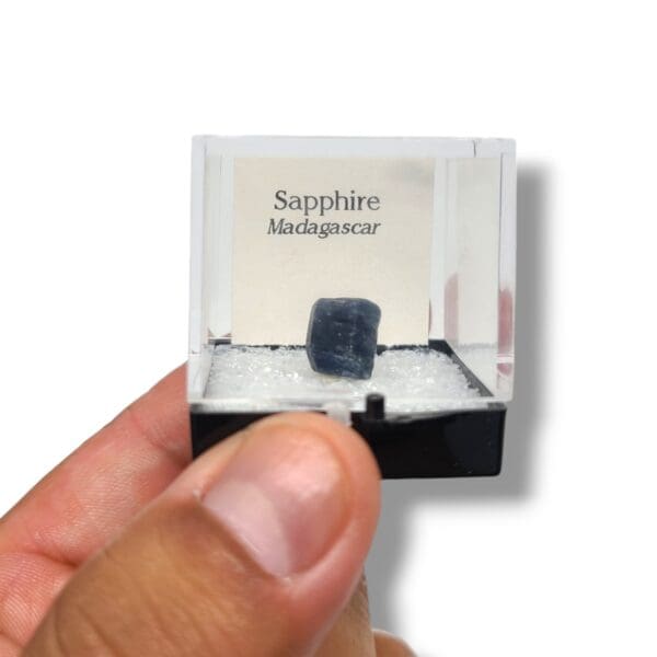 Sapphire from Madagascar - Exquisite Gems in Custom Display Cases ...
